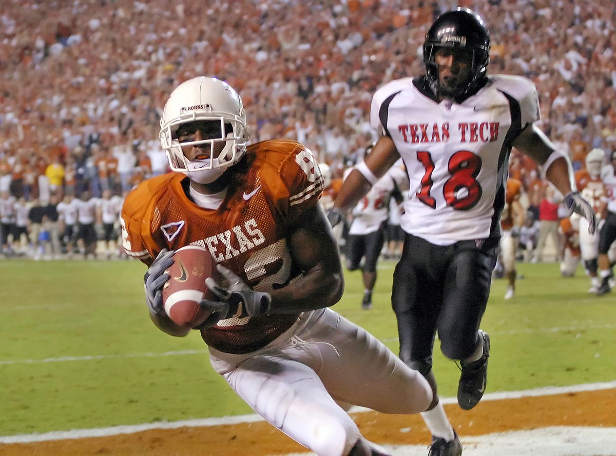82 days until Texas Football: Gus Asel and his peculiar presence at ...