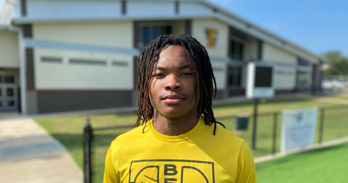 Latest on On3's No. 1 2024 athlete Terry Bussey - On3