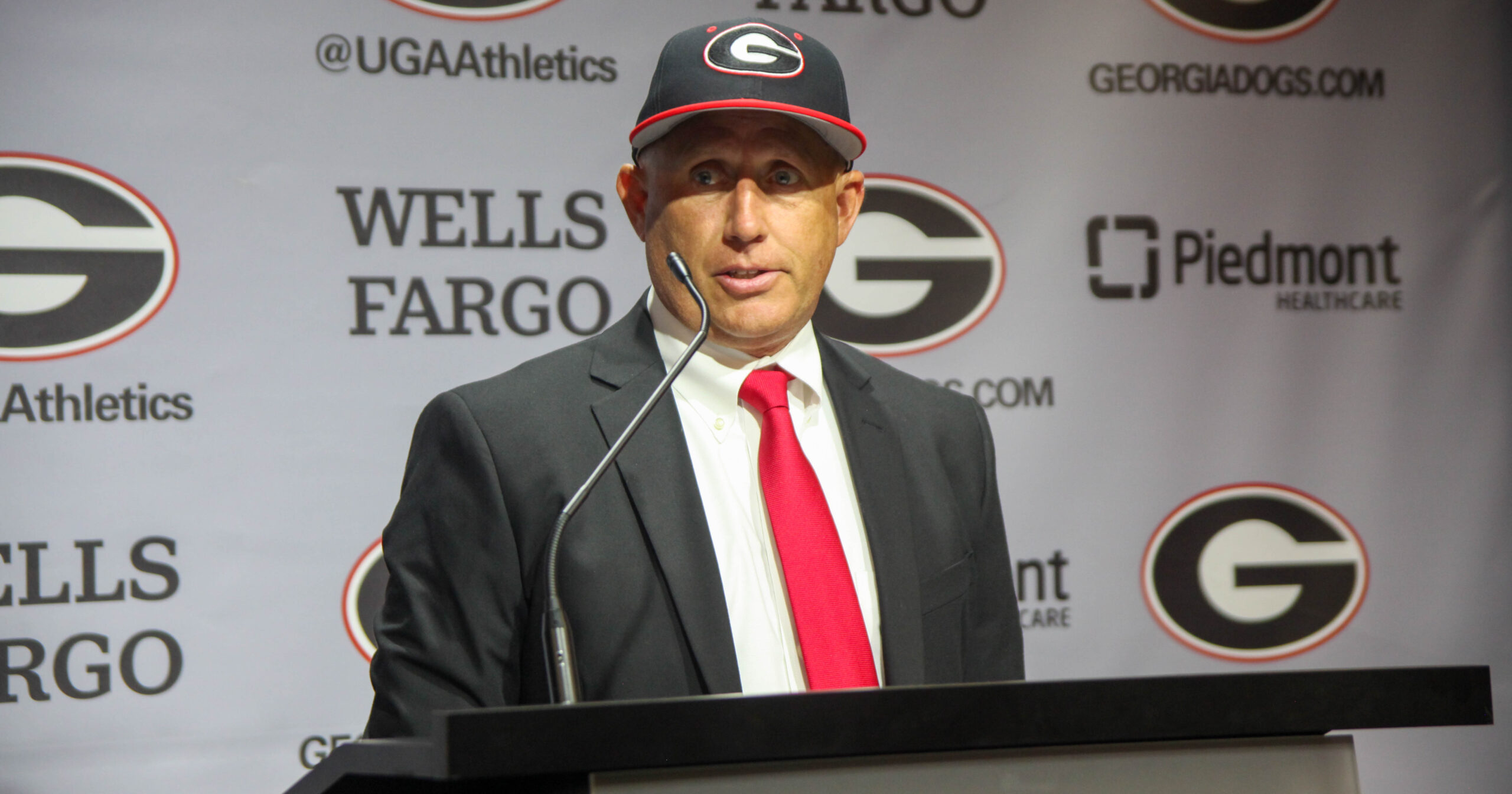 Wes Johnson explains the balance of taking over at Georgia, finishing ...