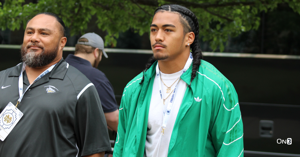 Notre Dame LB Kyngstonn Viliamu-Asa named freshman to know