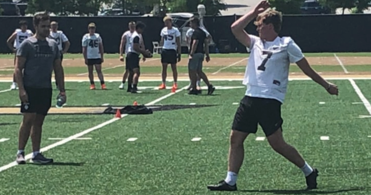 Top 2024 Indiana kicker Spencer Porath commits to Purdue - On3