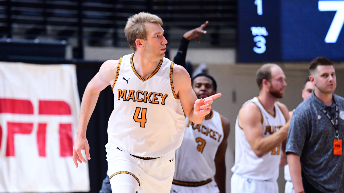 Hummel highlights five Purdue players on Men of Mackey squad - On3