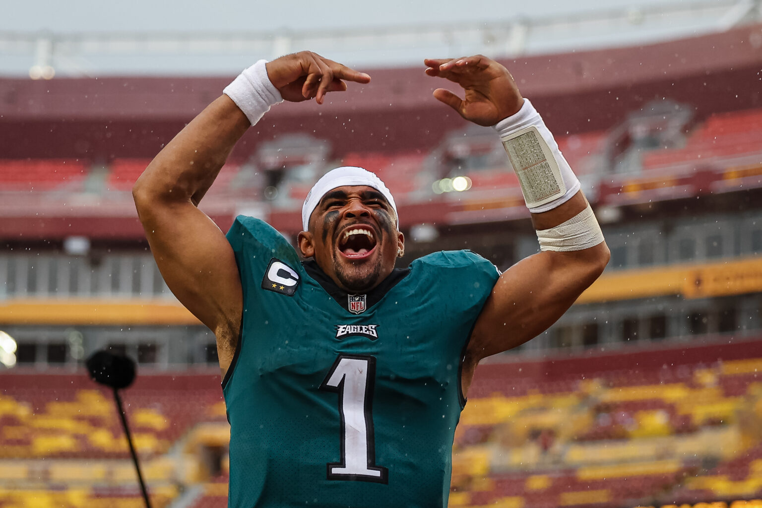 NFL top 10 best-selling jerseys in June revealed