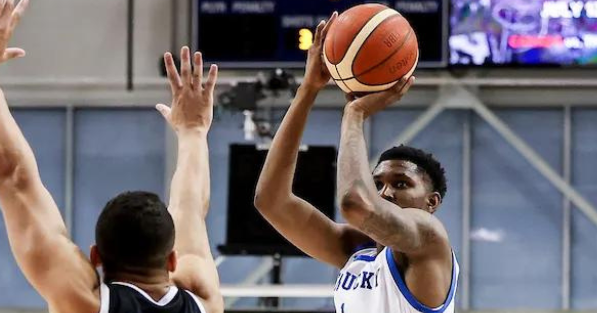 Justin Edwards leads Kentucky to 45-39 halftime lead in GLOBL Jam final ...