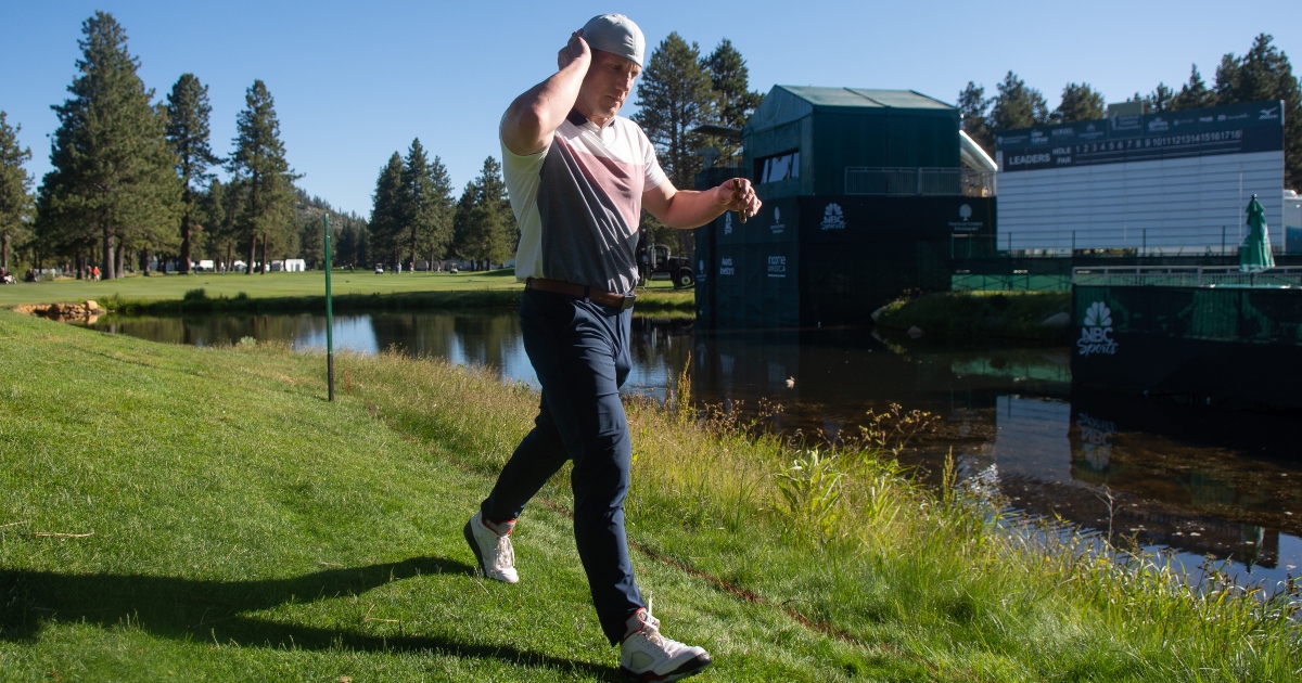 Packers legend AJ Hawk drains basketball shot from crazy long-range