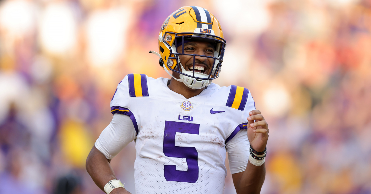 Brian Kelly confirms Jayden Daniels as LSU starting quarterback, says ...