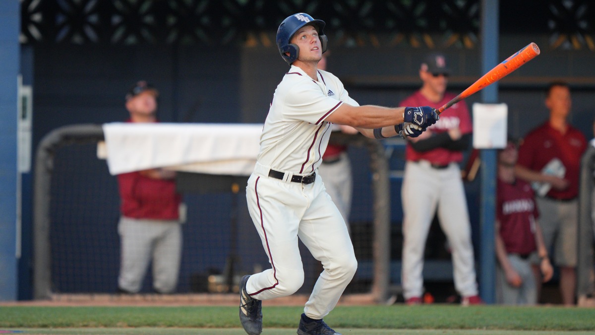 Expect FAU transfer Jackson Ross ‘in the middle’ of Ole Miss order