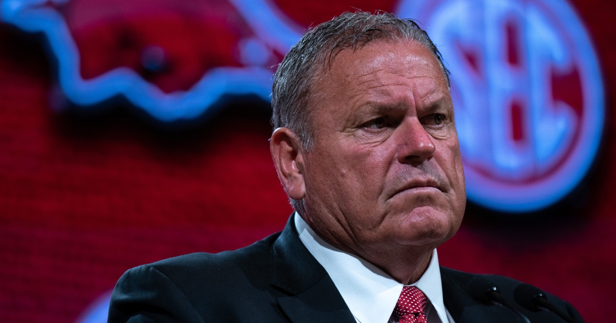 Sam Pittman provides update on injuries to Devon Manuel, Dwight ...