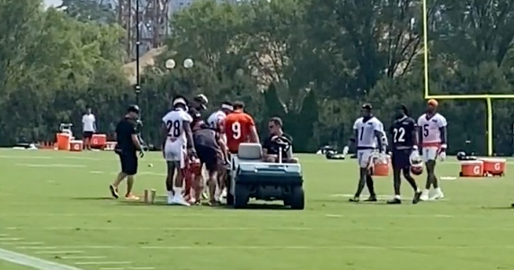 Joe Burrow carted off Bengals practice field with apparent leg injury