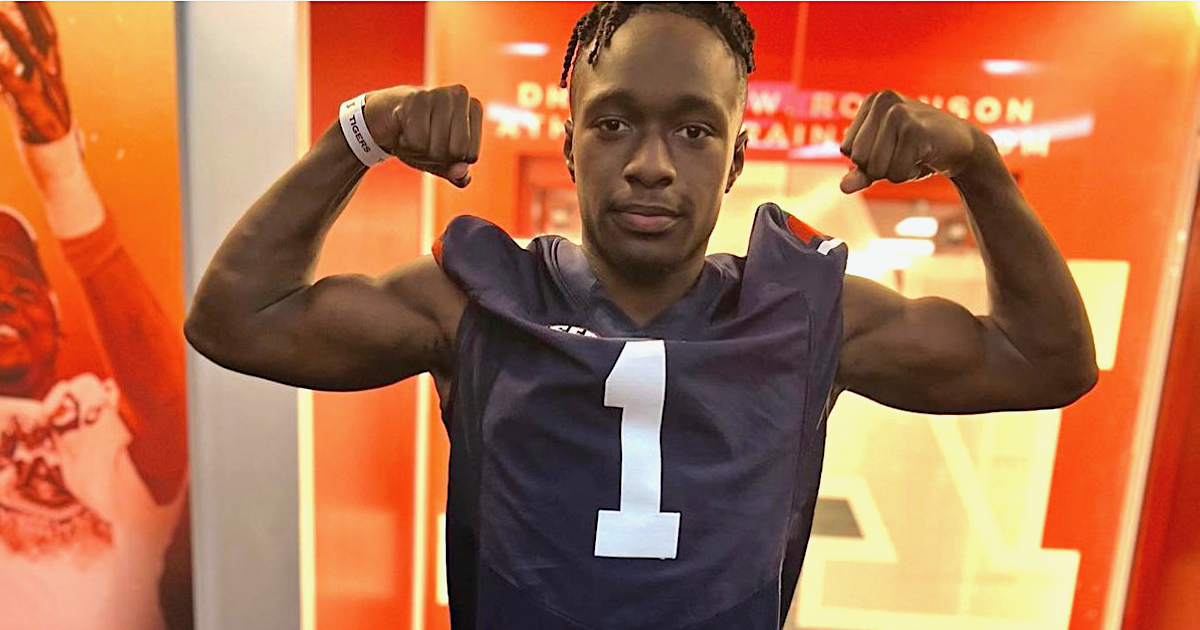 Malcolm Simmons, 4-star WR, signs Letter of Intent with Auburn