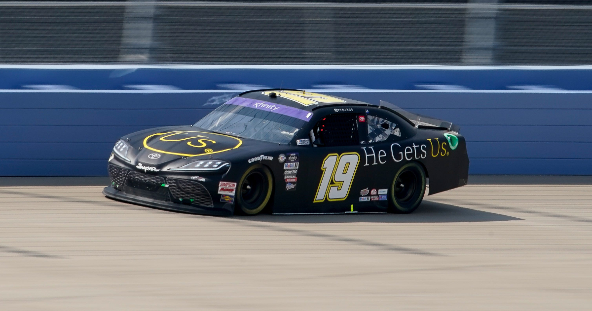 Ty Gibbs spins as Joe Gibbs Racing teammates cause wreck in Cabo Wabo 250