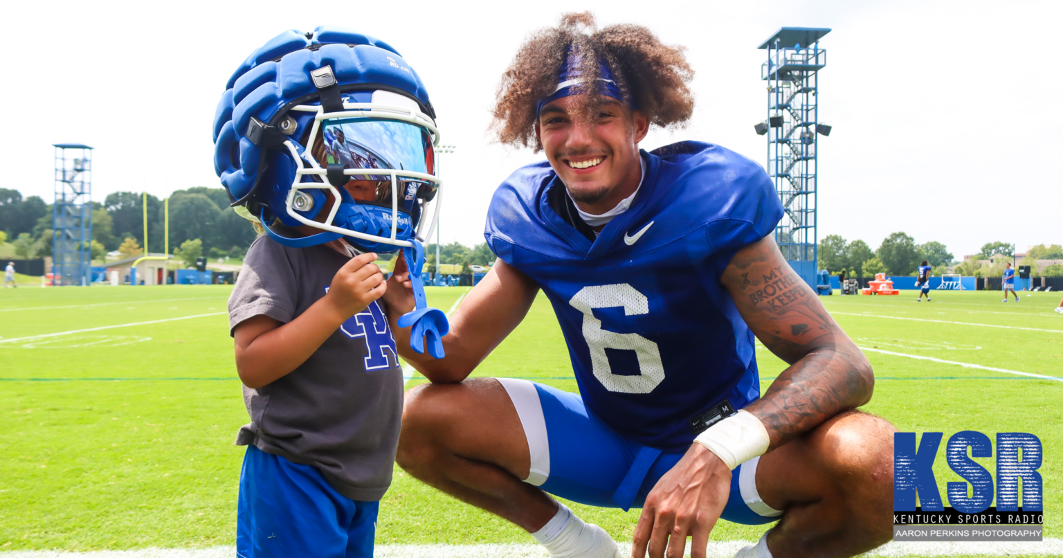 LOOK: More sights from Kentucky Football Fan Day - On3