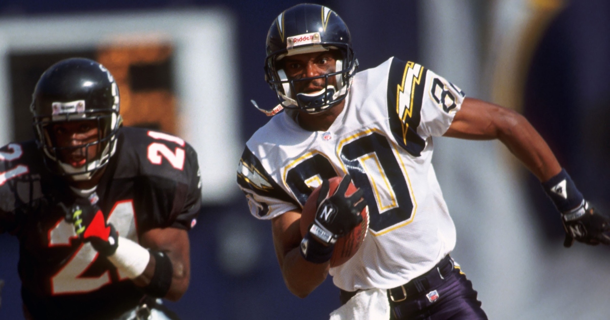 Panthers WR coach Shawn Jefferson pads up, gives hits during drills