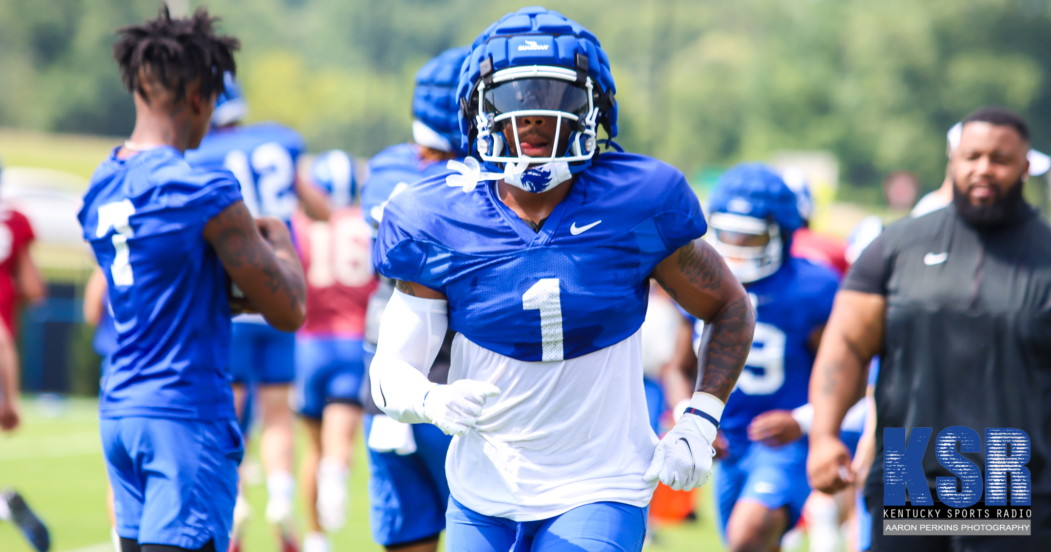 WATCH: Kentucky mics up Ray Davis for fall camp scrimmage