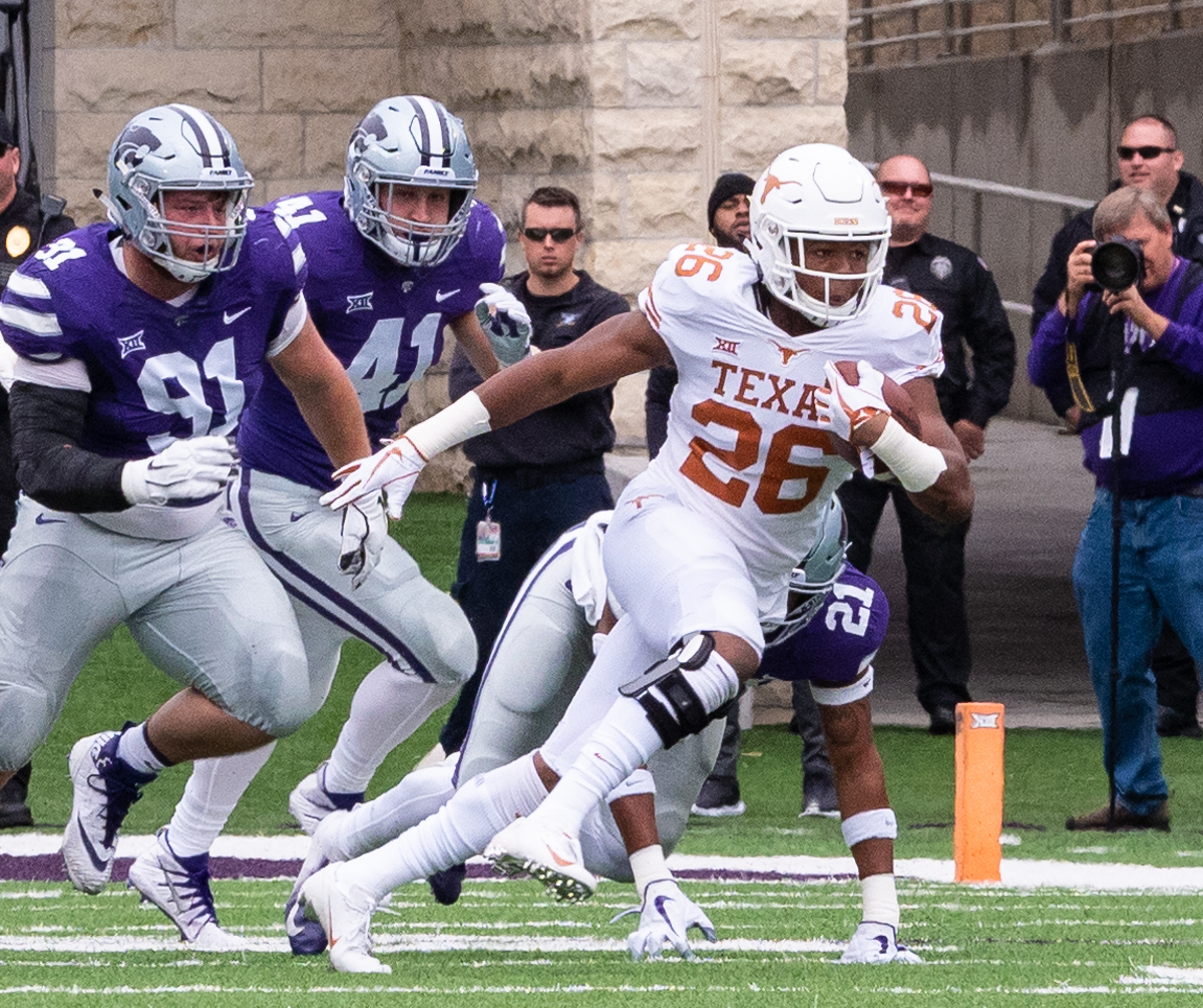 26 days until Texas Football: Versatile Tre Wisner looks to carve out a ...