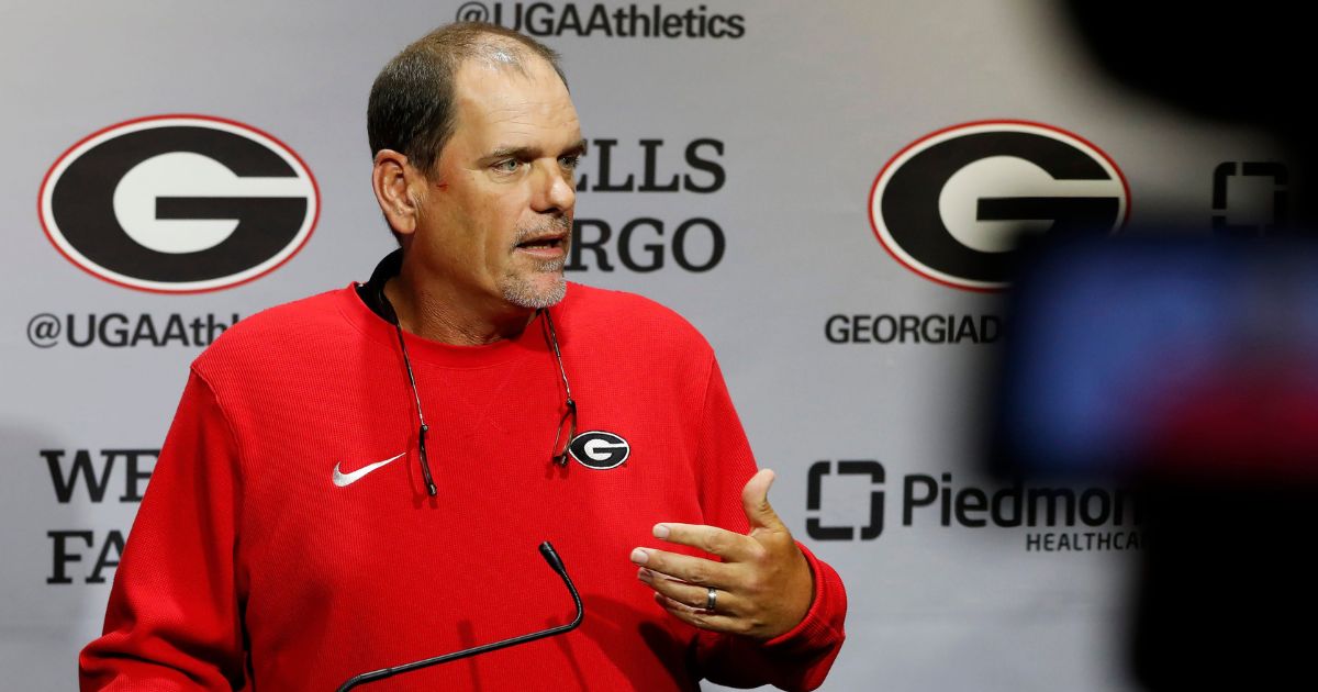 Mike Bobo shares impressions of Georgia quarterbacks in fall camp - On3