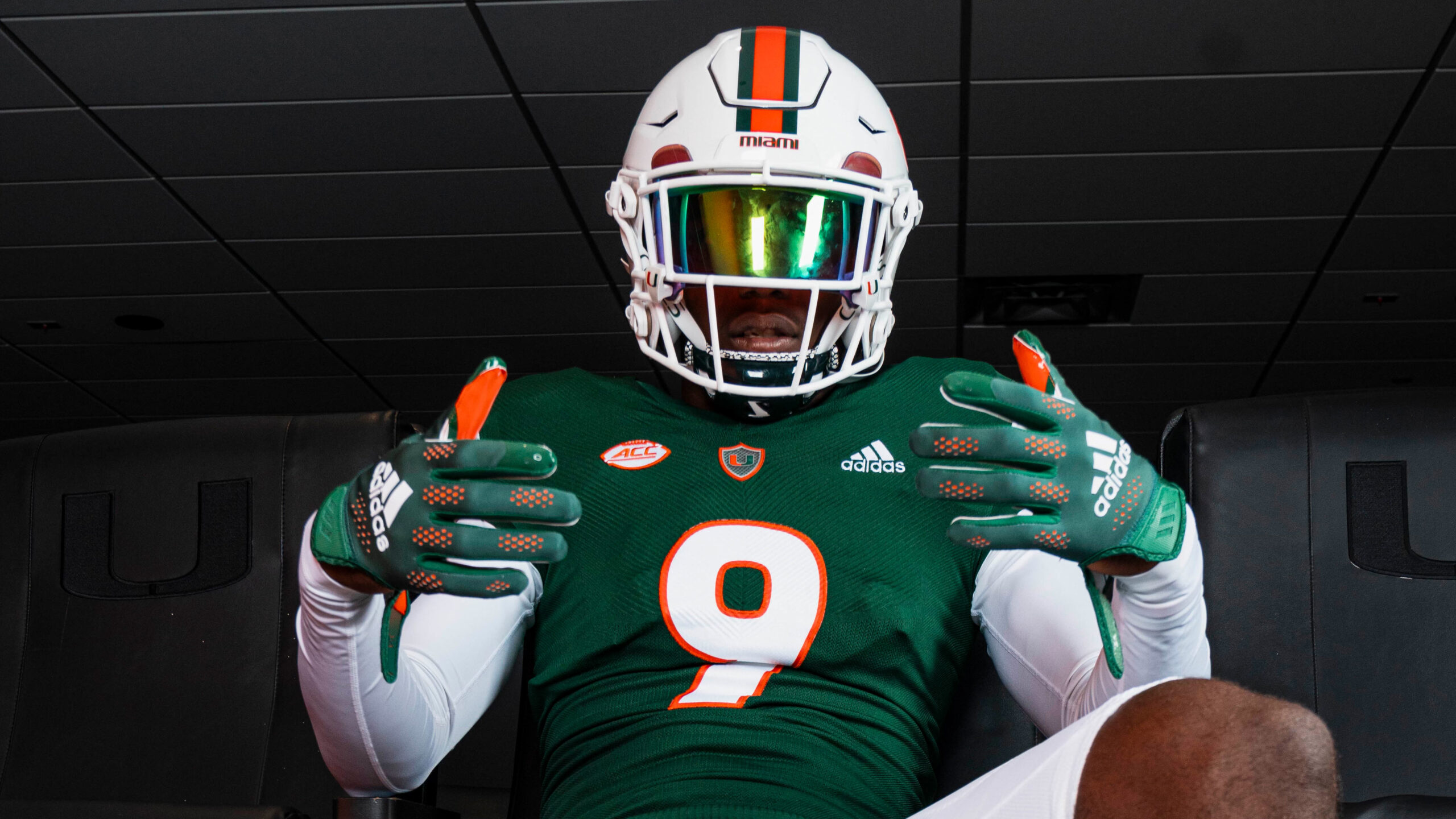 Four-star DL Elias Rudolph signs with the Miami Hurricanes, credits ...