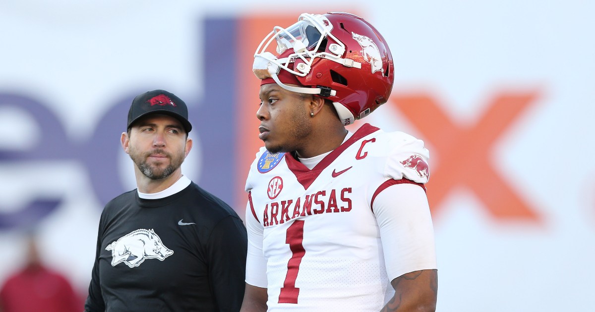 Dan Enos evaluates Arkansas' quarterback room behind KJ Jefferson - On3
