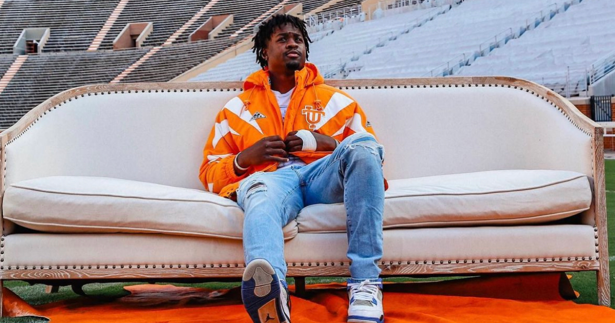 Elite edge Jordan Ross commits to Tennessee