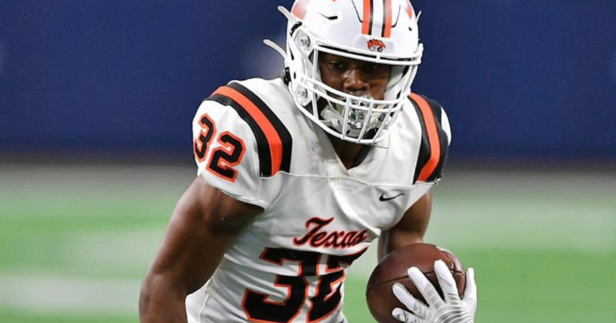 RPM pick in favor of UT for one of the best 2026 offensive players in ...