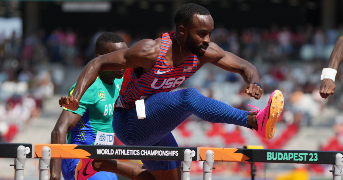 Daniel Roberts wins bronze in 110m hurdles at World Athletics Championship Daniel Roberts wins bronze in 110m hurdles at World Athletics Championship