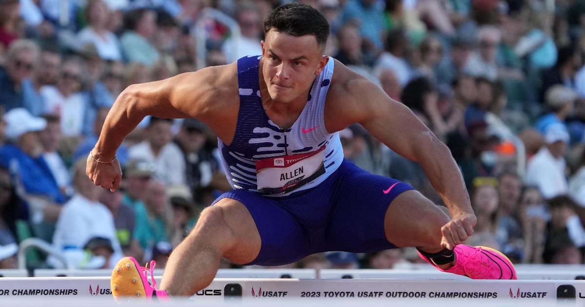 Eagles add Olympic hurdler Devon Allen to practice squad