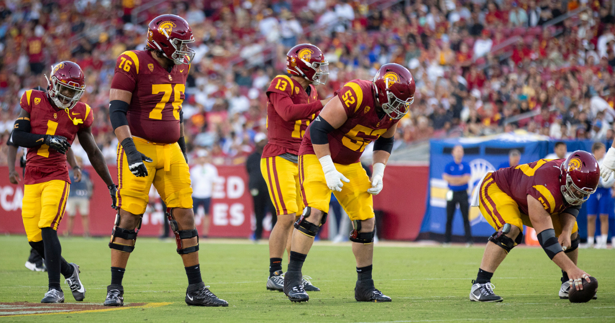 USC offensive line looking for separation in key position battles