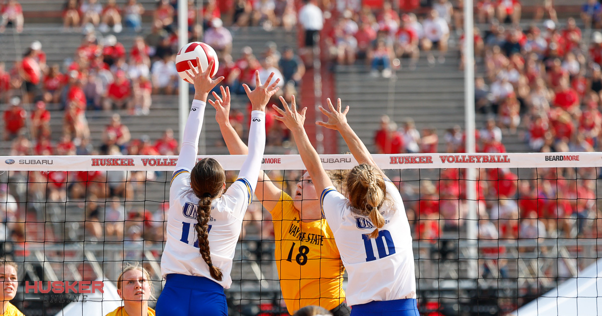 Photo Gallery: Volleyball Day in Nebraska in Memorial Stadium