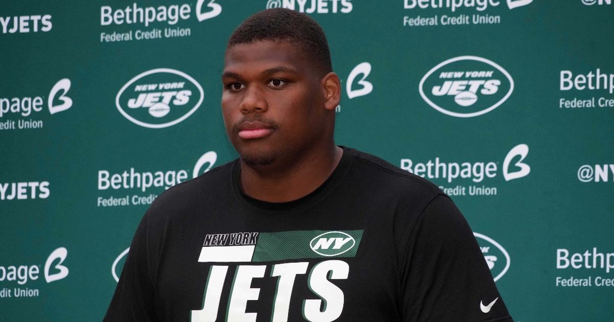 Quinnen Williams opens up about losing mother to cancer