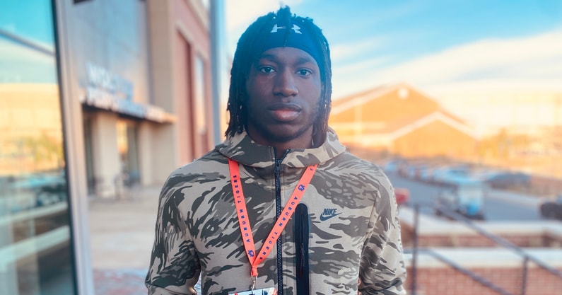 Intel around 2024 LB Devin Smith and LSU - On3