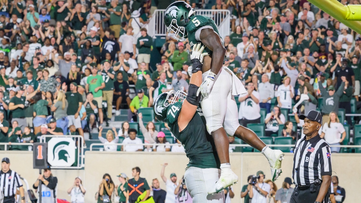3&Out: On the lift Nathan Carter is giving Michigan State, and more