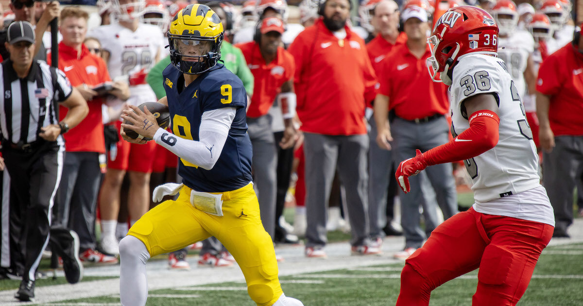 Michigan football vs. UNLV: Game balls from the U-M victory