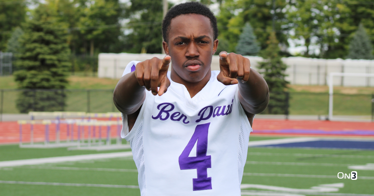 WATCH: Mark Zackery announcing his commitment to Notre Dame