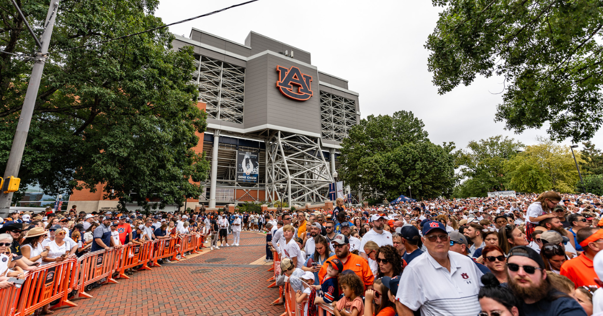 Auburn approves new videoboard for Jordan-Hare Stadium