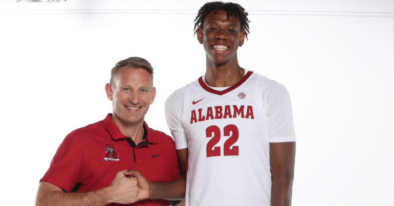 Alabama men's basketball signs Aiden Sherrell, Naas Cunningham