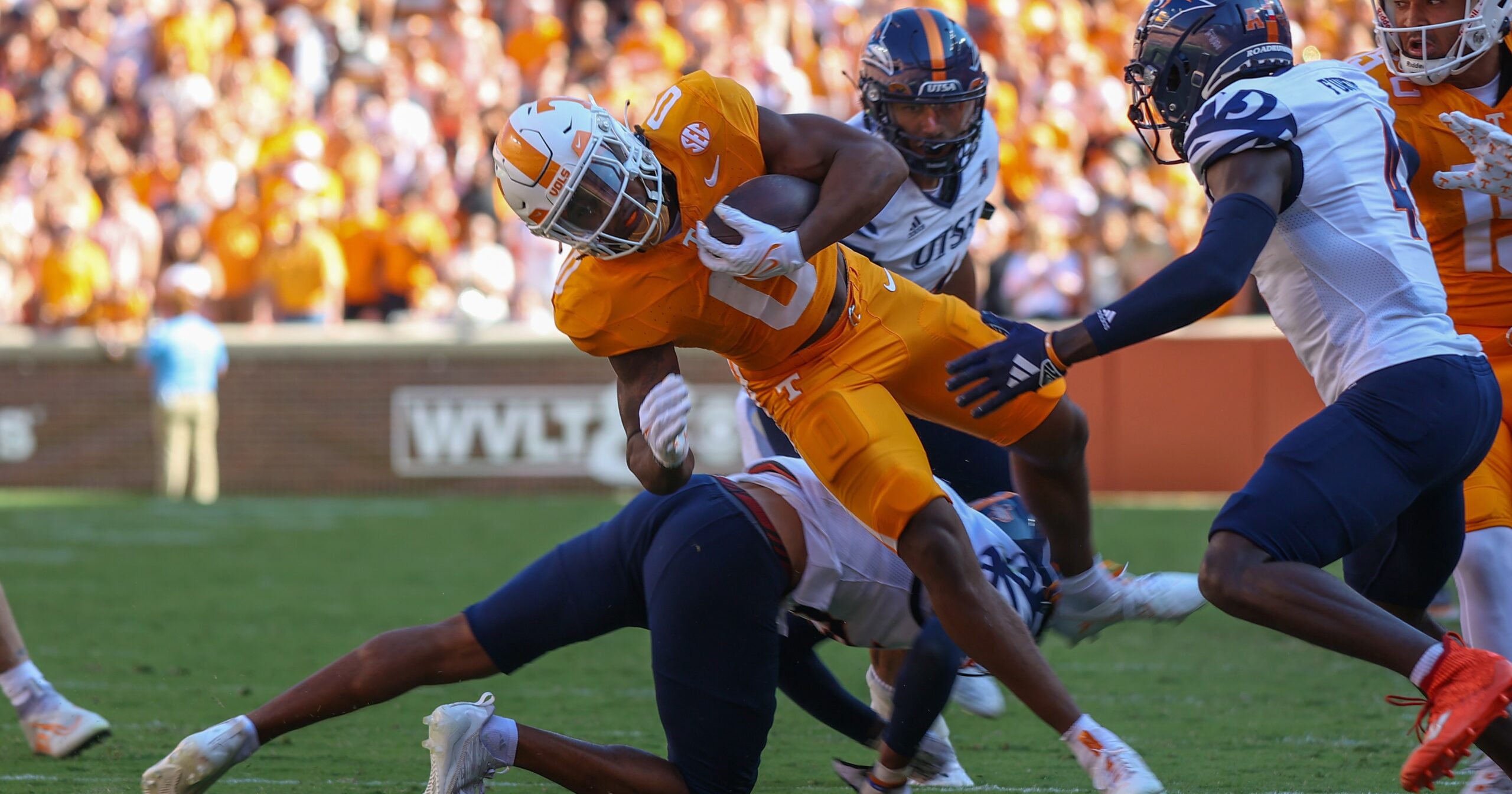 Josh Heupel updates Tennessee's injuries after the win over UTSA