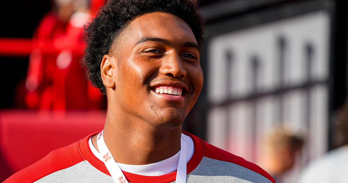 Brandon Baker is slated to be the sixth five-star OL to join Texas since the 2006 Rose Bowl - On3