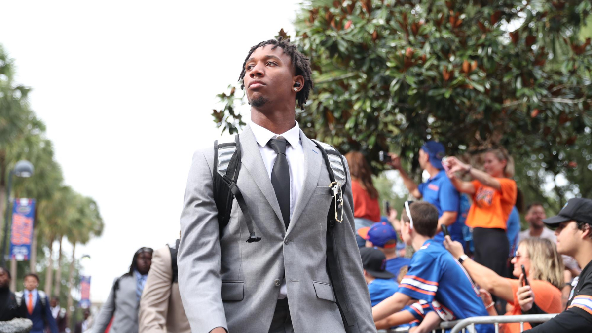 Billy Napier reveals how long injured WR Caleb Douglas will be out