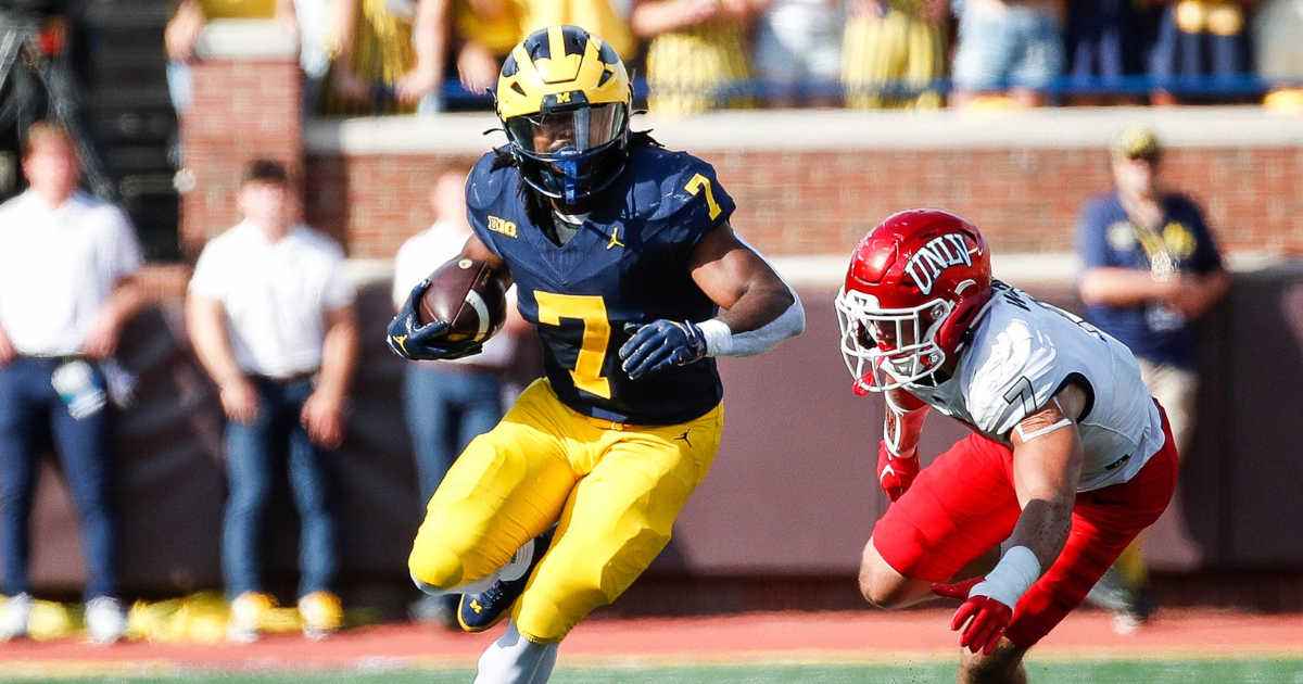 Michigan RB Donovan Edwards discusses challenge from staff