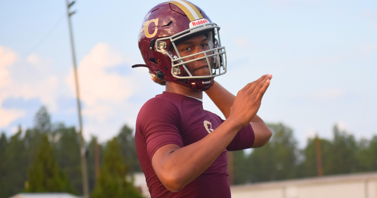 Notre Dame QB commit Deuce Knight scores 4 TDs in big win