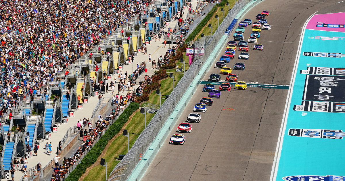 Homestead-Miami Cup race named The 4EVER 400 presented by Mobil 1 in ...