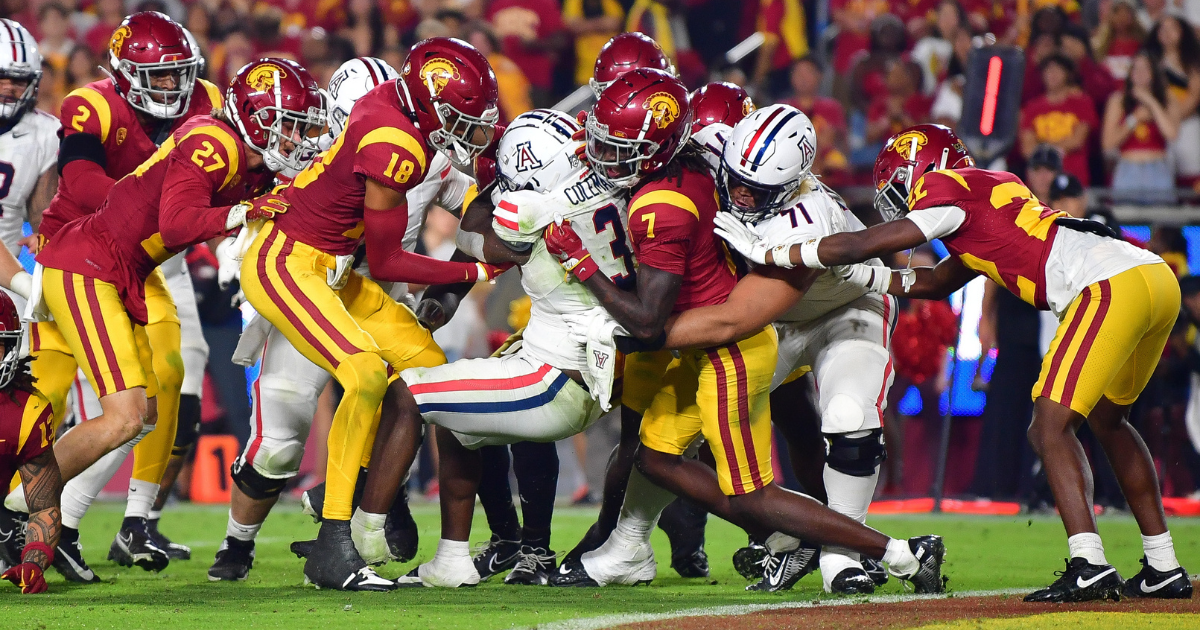 Musings from Arledge: USC vs Arizona's toss sweep