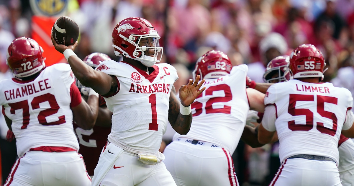 Nick Saban uses unique analogy to describe play of Arkansas QB KJ ...