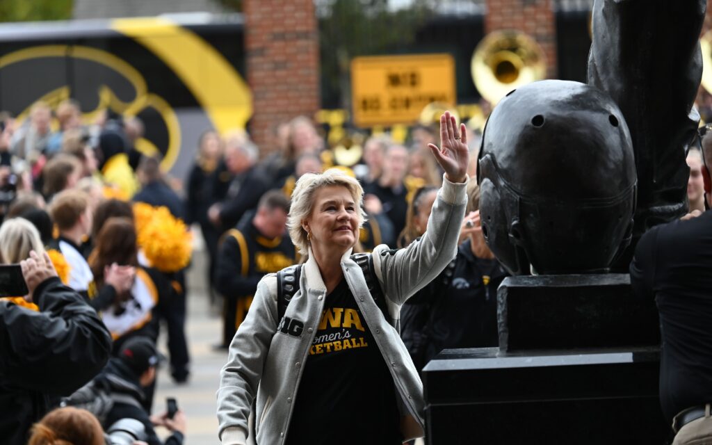 PHOTO GALLERY: 'Crossover at Kinnick' Hawk Walk and Pregame