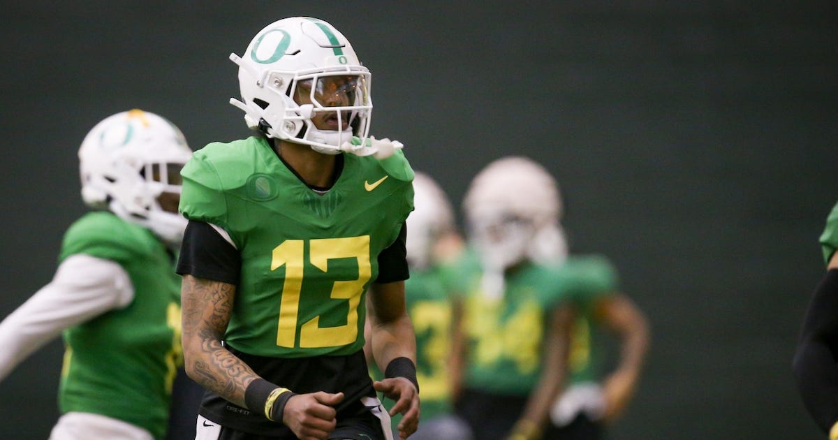 Bryan Addison taking break from Oregon football for personal reasons ...