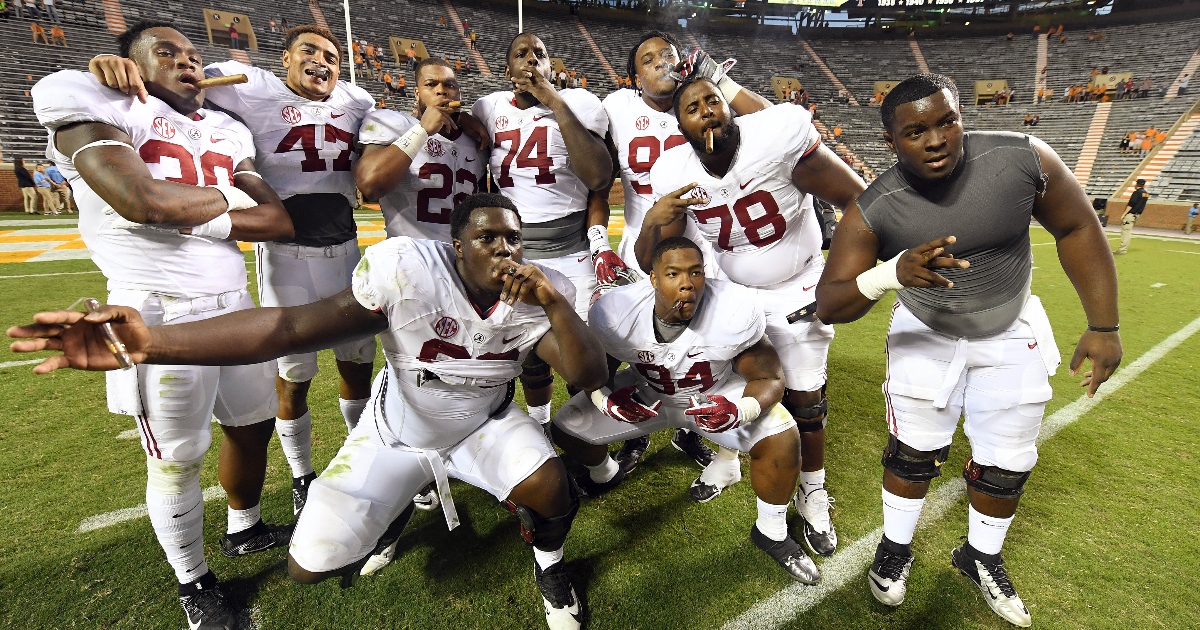 Alabama social media trolls Tennessee rushing the field in 2022 using ...