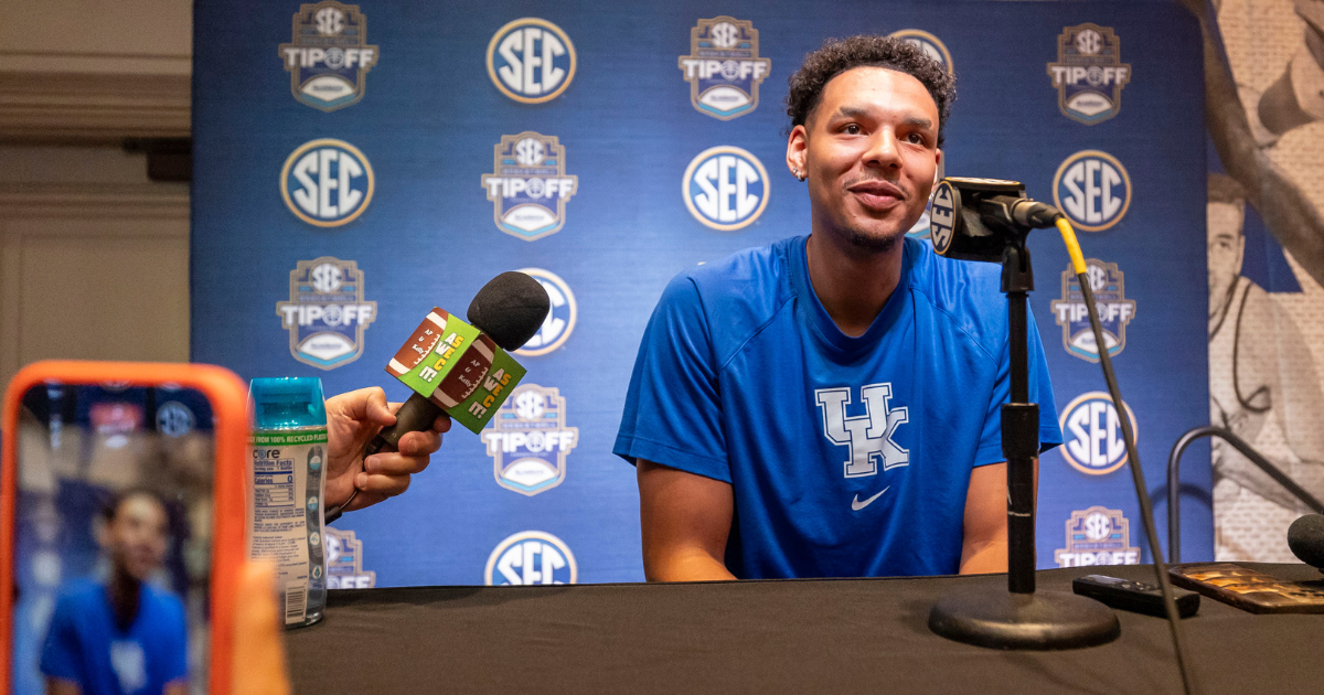 Tre Mitchell bringing more to Kentucky's offense as playmaking big man