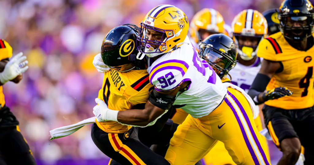 Final Lines: Bet on LSU to contain Army's triple option - On3