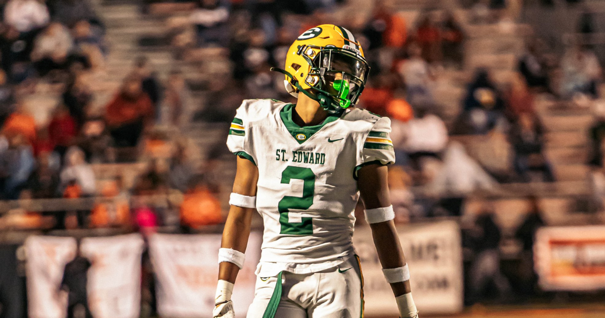 Penn State defender enters portal; Lions hand out offer