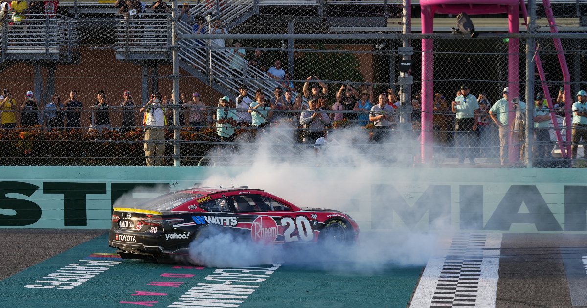 NASCAR Monday Mash-Up: Another DQ, three big wins, and Hamlin the 'Hack'